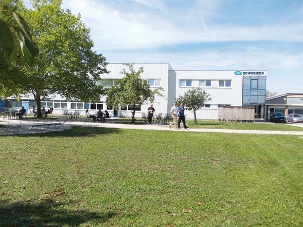 company | Schweizer Optik